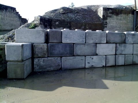 Superblock Bollards | W & J Chambers